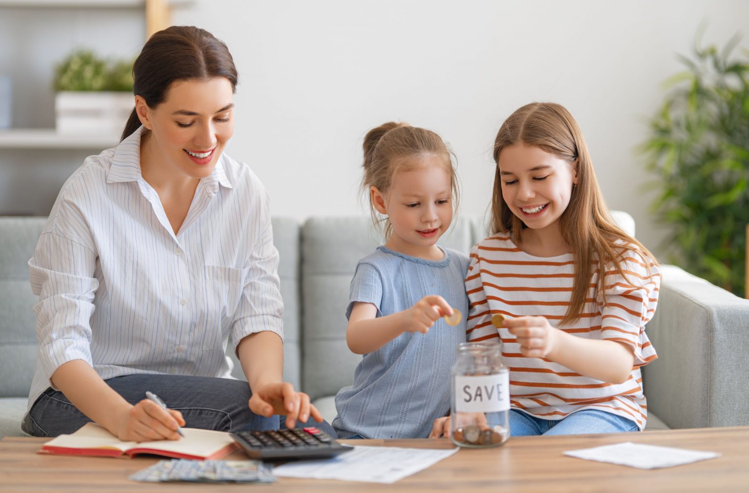 7 Best Actions to Help Your Children Financially | Access Wealth